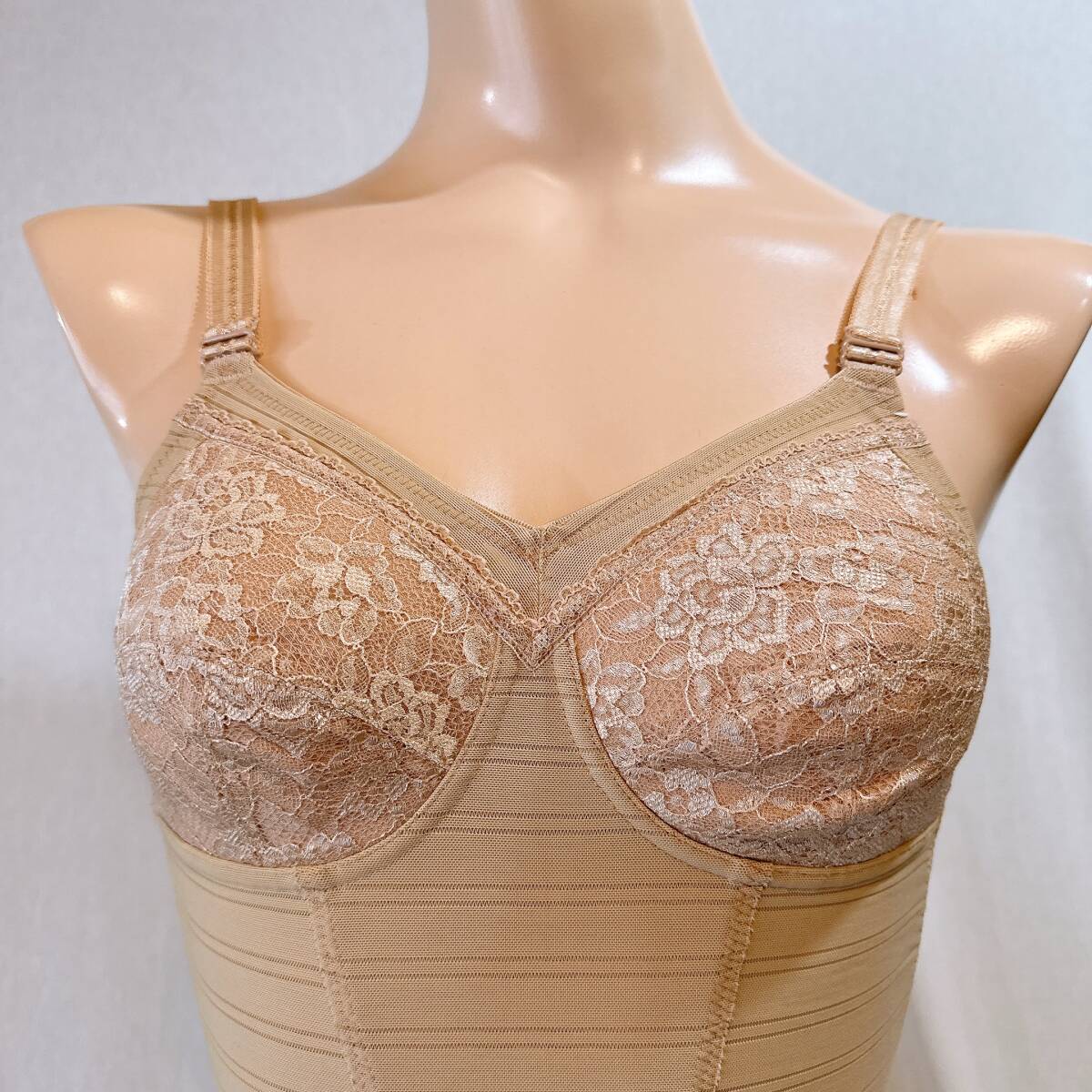 Yahoo!オークション - 156 高級 ボディスーツ B70M