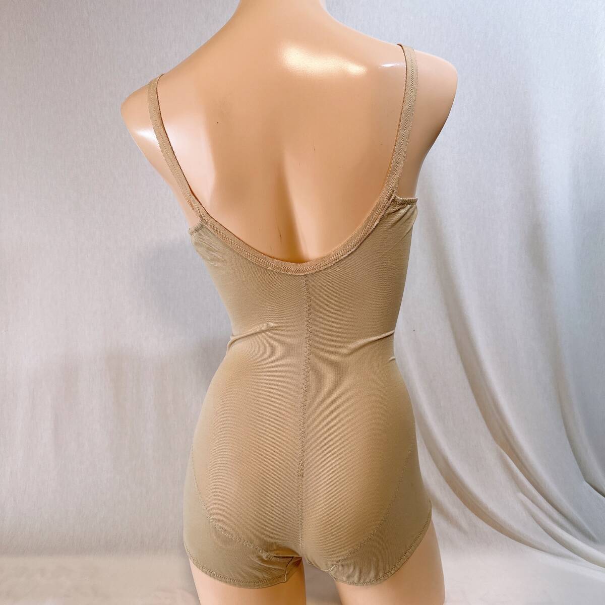 Yahoo!オークション - 20ワコール 高級 ボディスーツ A80L