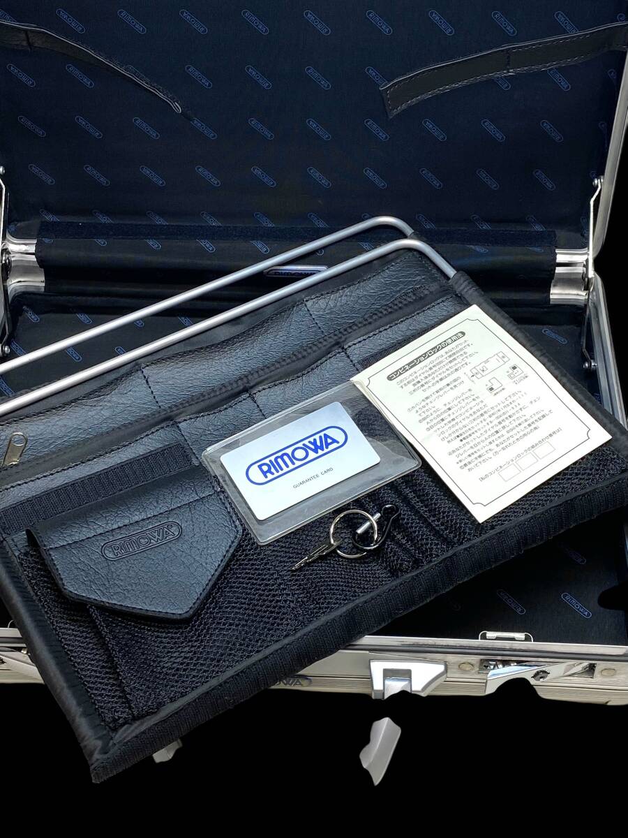 1977-1561 1円スタート ☆ 正規品 ☆ RIMOWA リモワ トパーズ 1977-1561 1円スタート ☆ 正規品 ☆ RIMOWA リモワ トパーズ