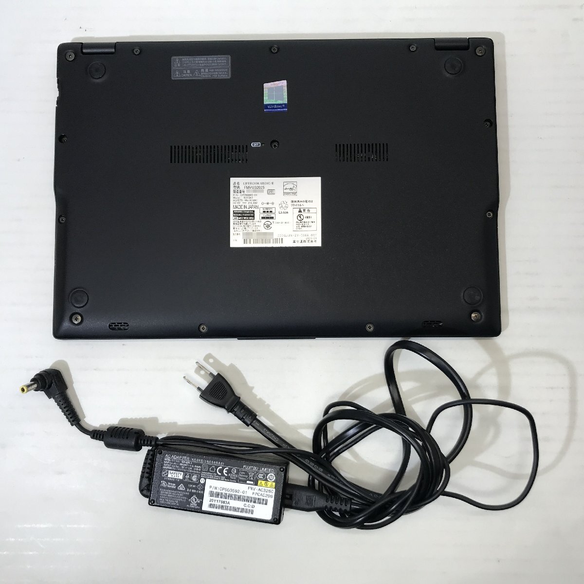 Yahoo!オークション - FUJITSU CLIENT COMPUTING LIMITED LIFEBOOK U93...