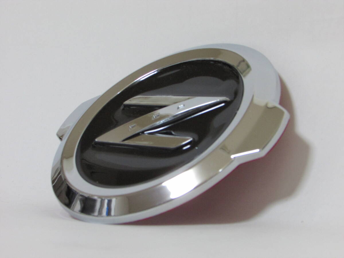 Yahoo!オークション - フェアレディZ エンブレム 日産 350Z 370Z Z33 Z...