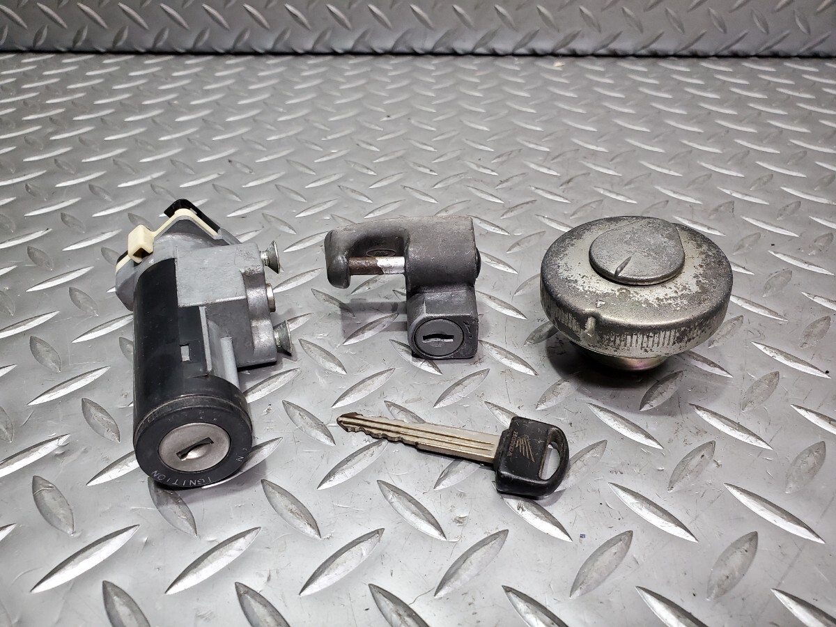 Yahoo!オークション - 1555 スーパーカブ110 プロ JA07 純正 キーセッ...