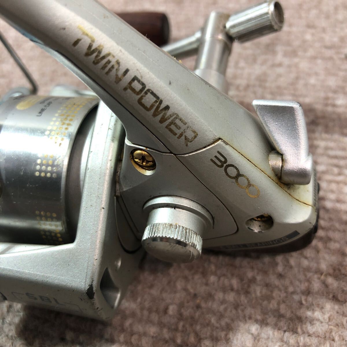 Yahoo!オークション - SHIMANO シマノ TWINPOWER 3000 リール 釣り具 ...