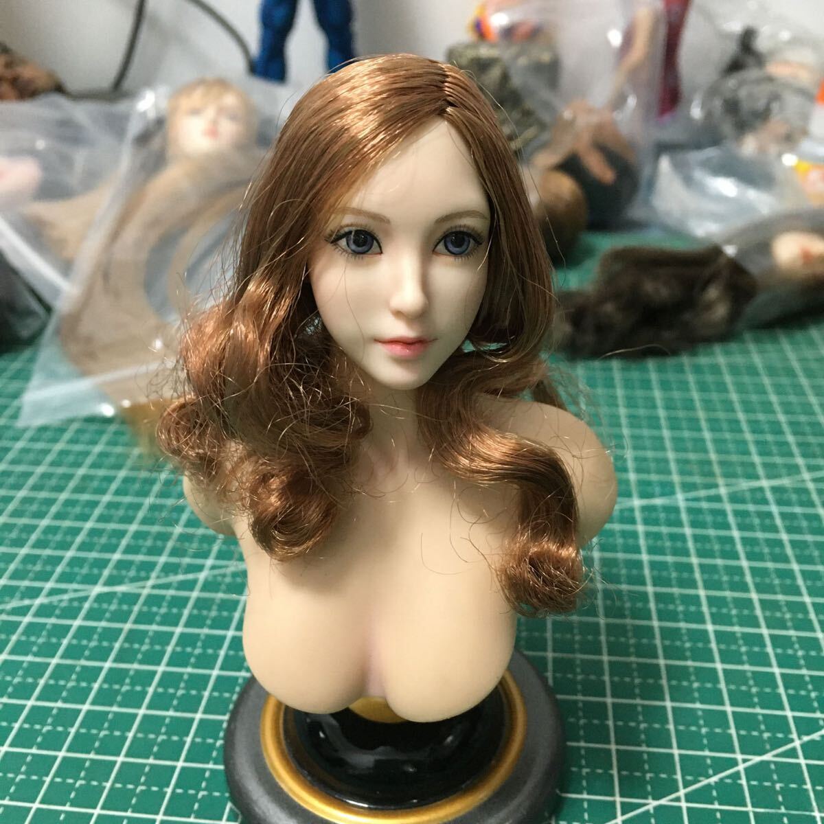 Yahoo!オークション - B269 1/6 フィギュア ヘッド 女性ヘッド 植毛タ...