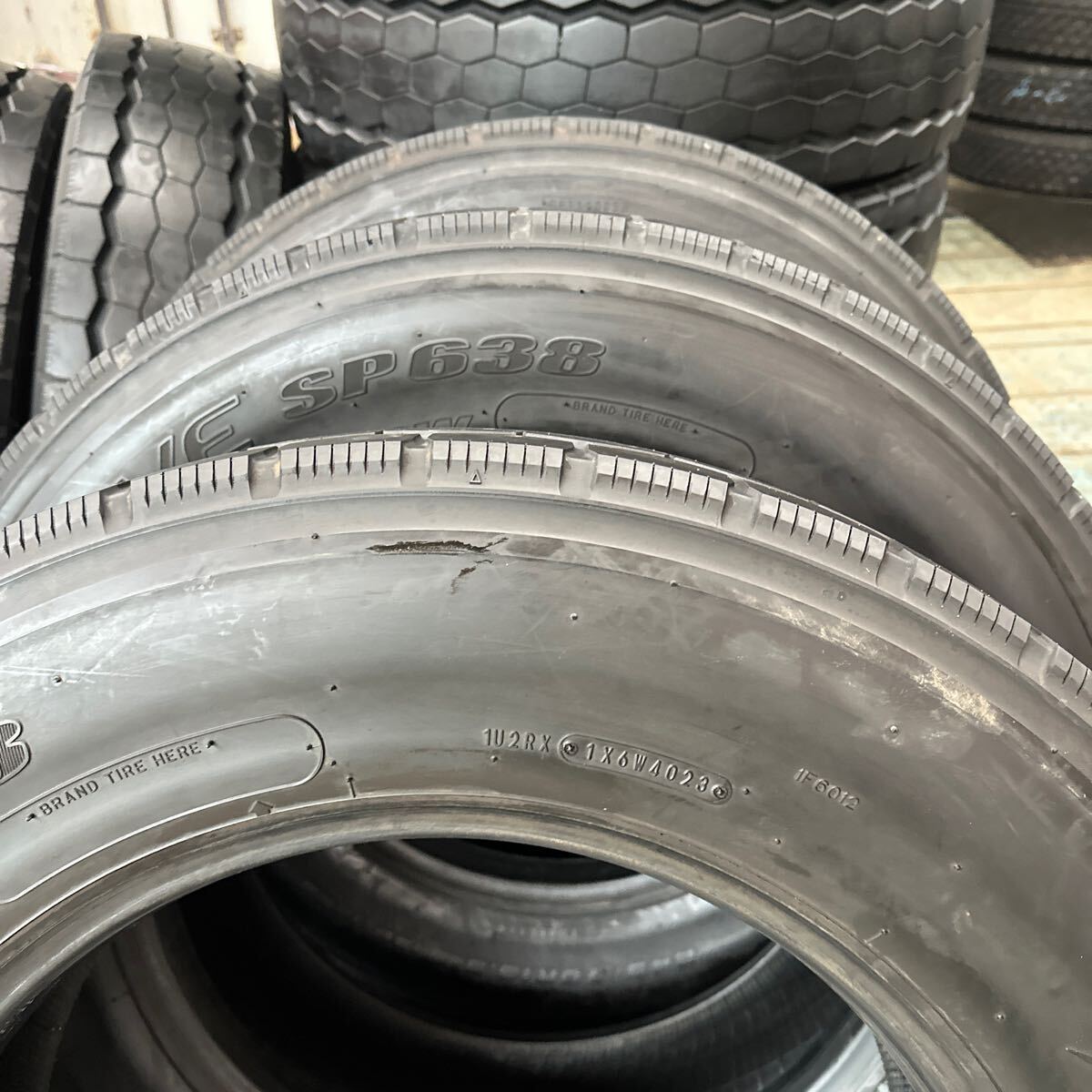Yahoo!オークション - 245/70R19.5 136/134J DUNLOP ENASAVE SP638 245...