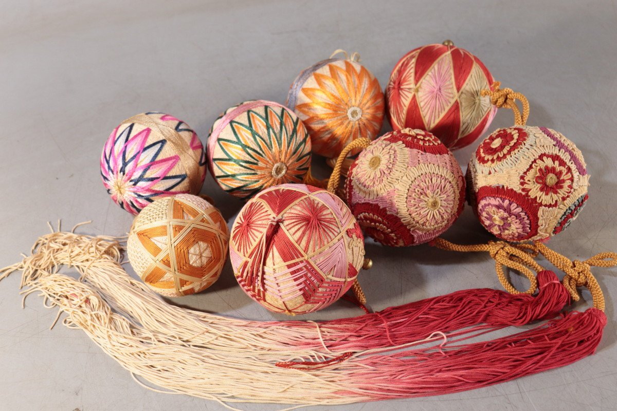 E222 手毬 まとめて 御殿まり 刺繍 雛まつり 雛道具 置物 和 53473(その他)｜売買されたオークション情報、yahooの商品情報をアーカイブ公開 - オークファン（aucfan.com）