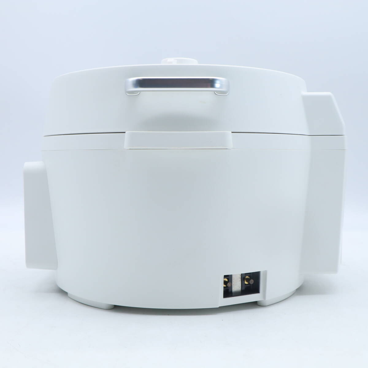 Yahoo!オークション - 美動作品 アイリスオーヤマ 電気圧力鍋 PC-MA4-W...