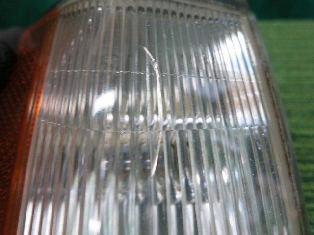 Yahoo!オークション - スバル レオーネ E-AA7 コーナーランプ 右 純正 ...