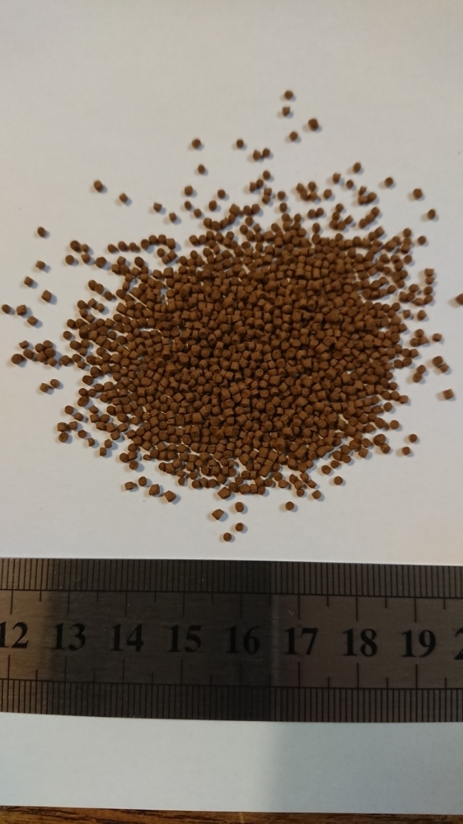 Yahoo!オークション - 日清丸紅飼料おとひめEP0（沈降性）1800g