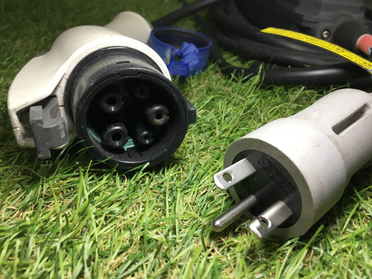 Yahoo!オークション - 417-I0320 日産 リーフ AZE0 充電ケーブル 平成2...