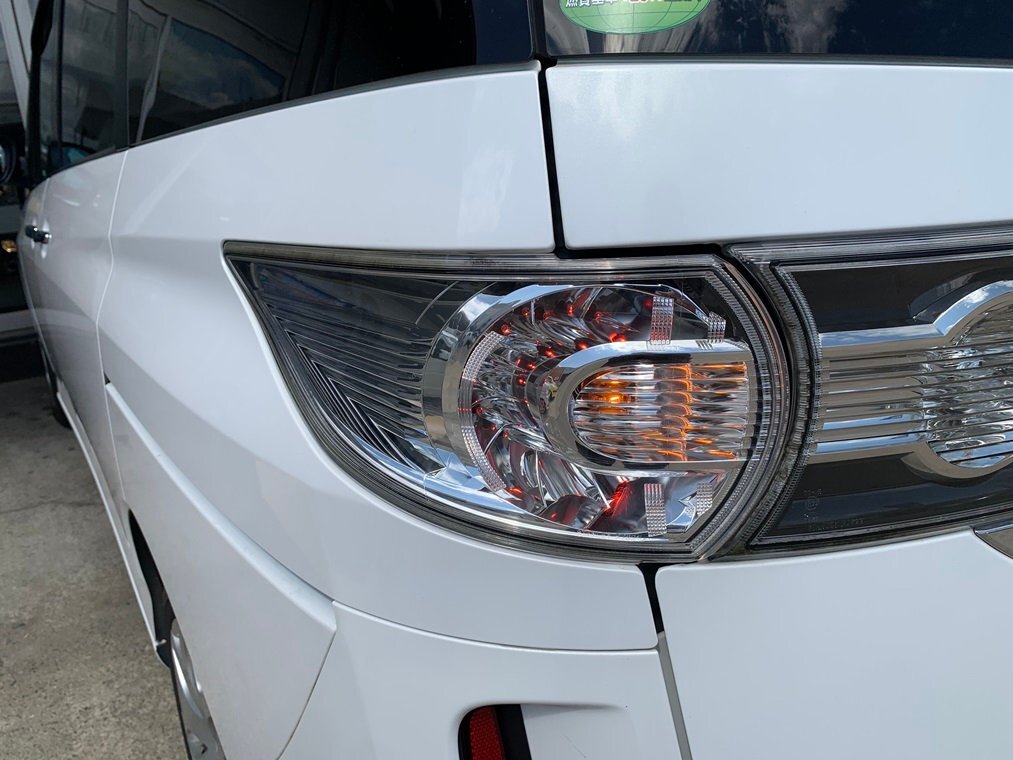 Yahoo!オークション - 『psi』 マツダ CCEFW ビアンテ 左テールランプ ...