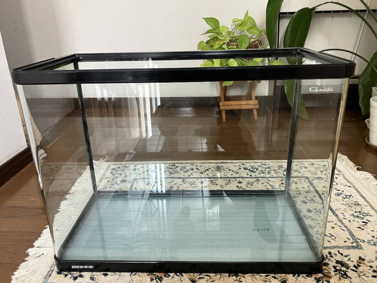 Yahoo!オークション - NISSO ニッソー ガラス水槽 曲げガラス水槽 ステ...