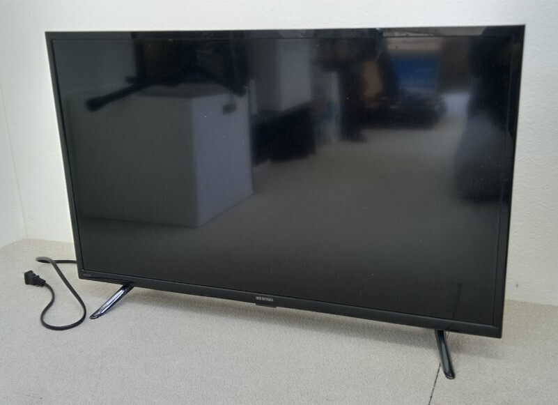 ☆IRIS OHYAMA アイリスオーヤマ ハイビジョン液晶テレビ ☆IRIS OHYAMA アイリスオーヤマ ハイビジョン液晶テレビ