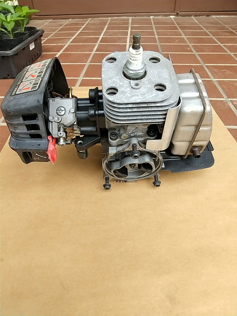 Yahoo!オークション - リョービEKK2620 ゼノアTRZ260 他 エンジン部分 ...