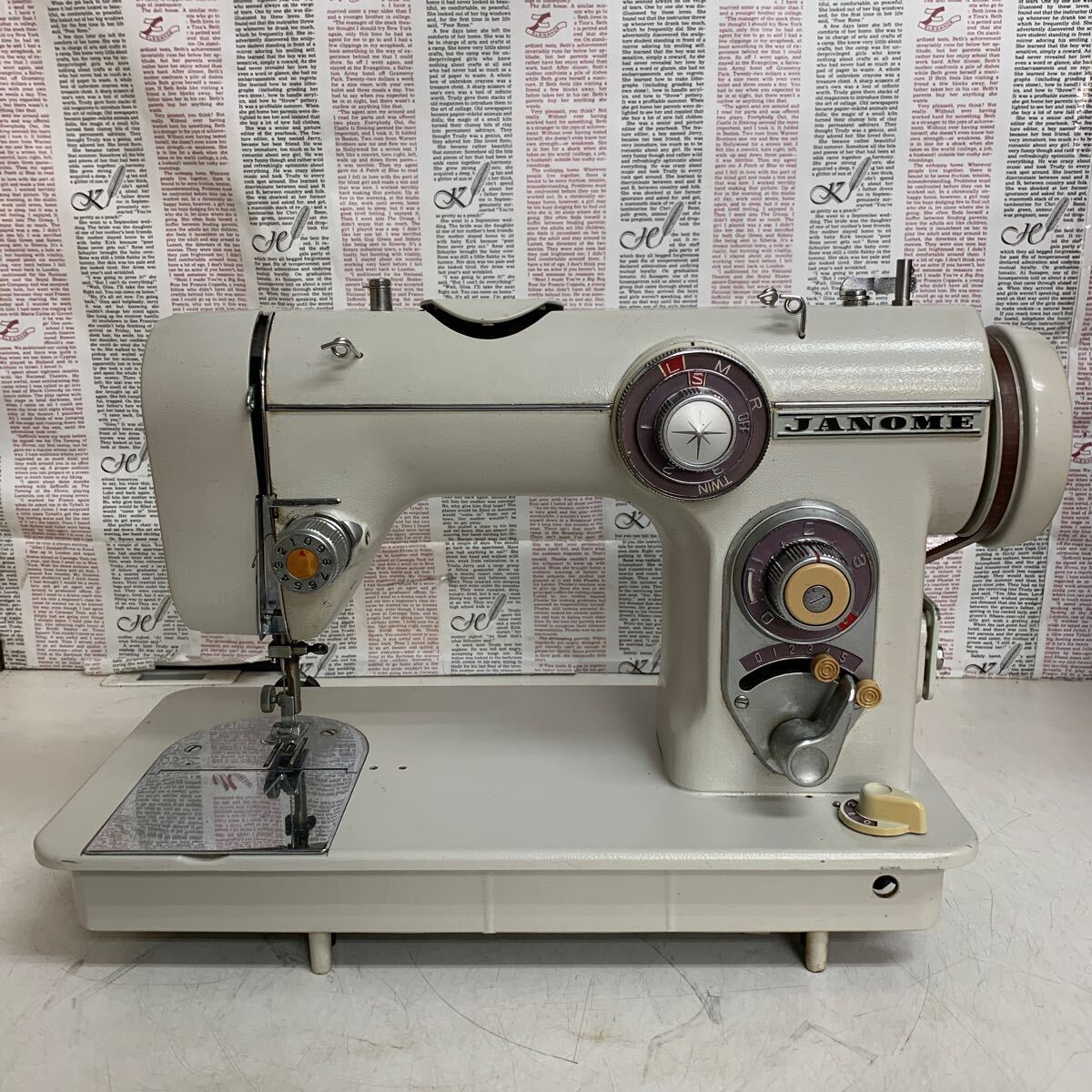 J291 JANOME MODEL 672 ジャノメ ミシン 本体のみ/動作未確認 ジャンク品(ジャノメ)｜売買されたオークション情報、yahooの商品情報をアーカイブ公開 - オークファン ...