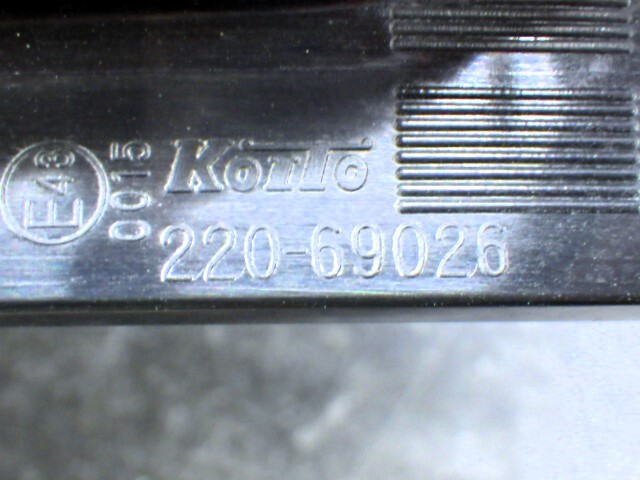 Yahoo!オークション - K028 パッソ M700A M710A 右テール 220-69026 美...