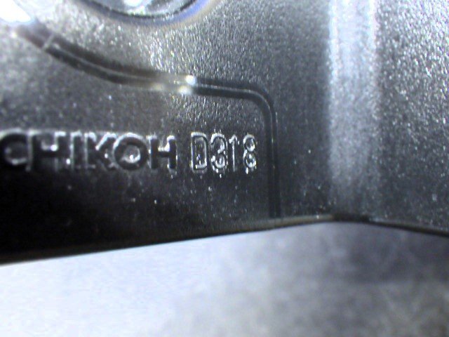 Yahoo!オークション - S1142 N-BOXカスタム JF5 JF6 右テール LED D318...