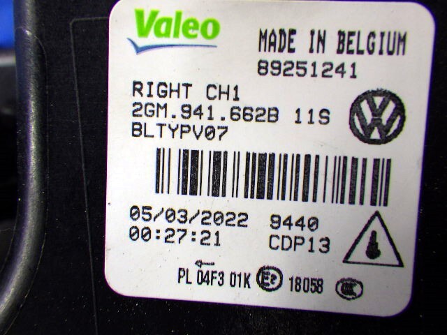 Yahoo!オークション - A129 T-クロス T-Cross 右フォグ 2GM.941.662B 8...