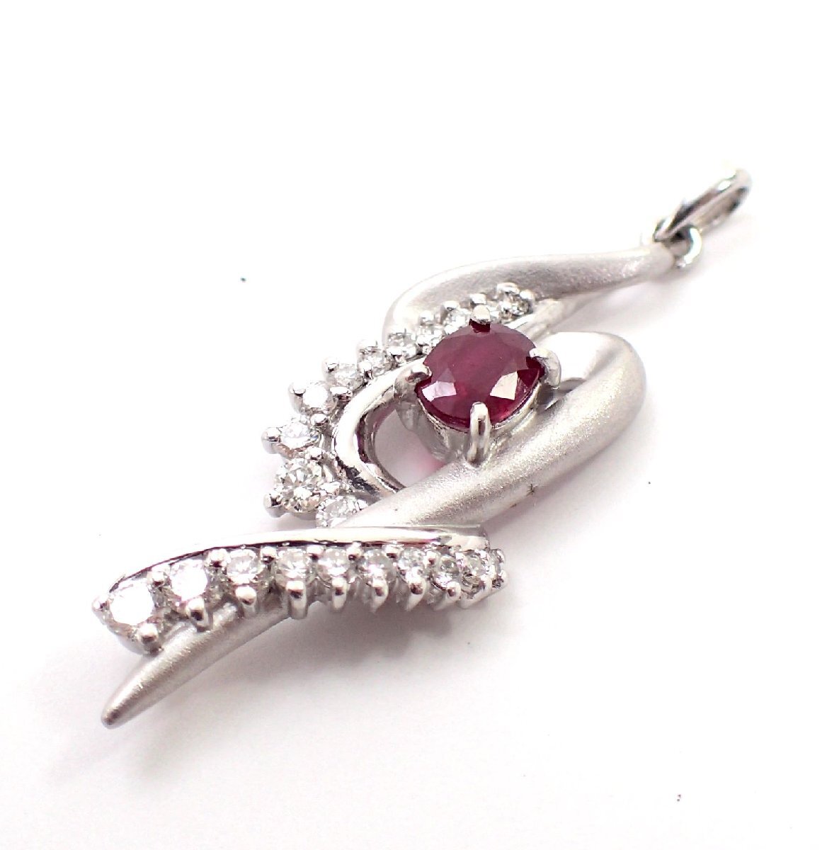 Yahoo!オークション - 【吉村質店】Pt900ルビー0.69ct ダイヤモンド0.4...