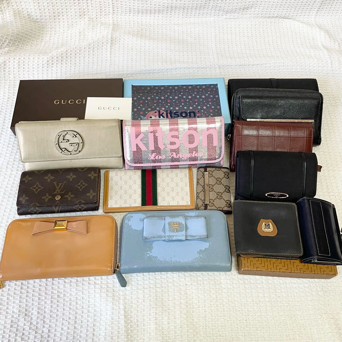 Yahoo!オークション - 訳あり ルイヴィトン LOUIS VUITTON グッチ GUCC...