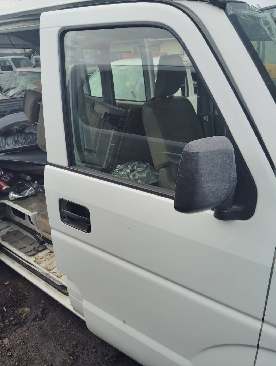 Yahoo!オークション - エブリィ GBD-DA64V 右 運転席側 ドア