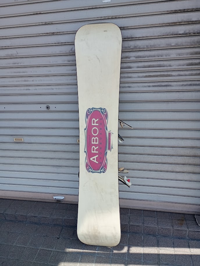 Yahoo!オークション - ARBOR スノーボード T51 /145㎝ 未確認ジャンク...