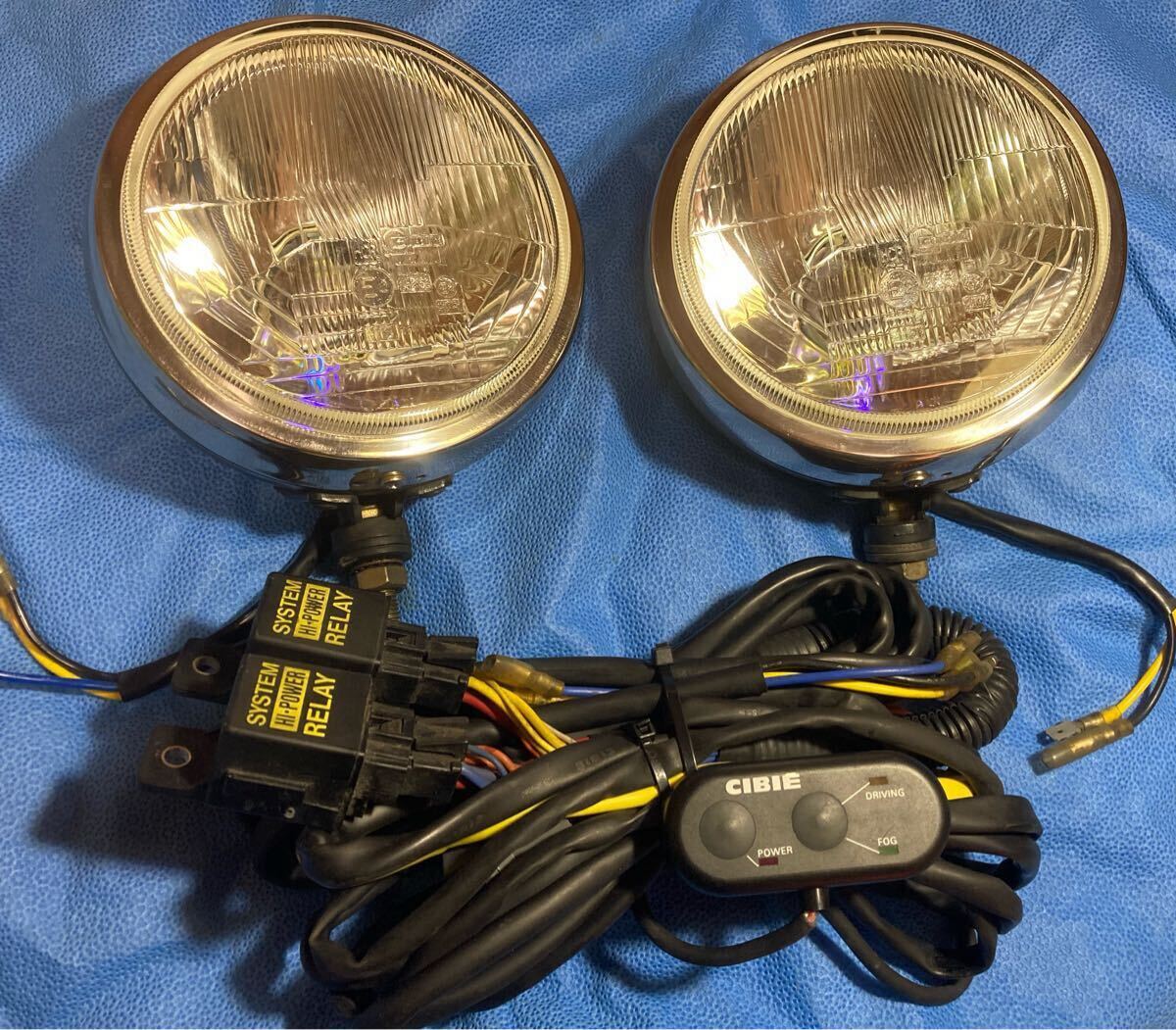 CIBIE シビエ フォグランプ ミニオスカーH4タイプ リレーハーネス付(ハロゲン)｜売買されたオークション情報、yahooの商品情報をアーカイブ公開 - オークファン（aucfan.com）