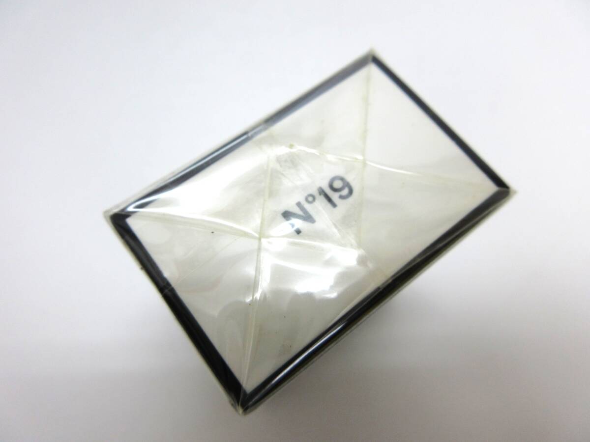 Yahoo!オークション - 【4-205】未開封 CHANEL シャネル No19 7ml PARF...