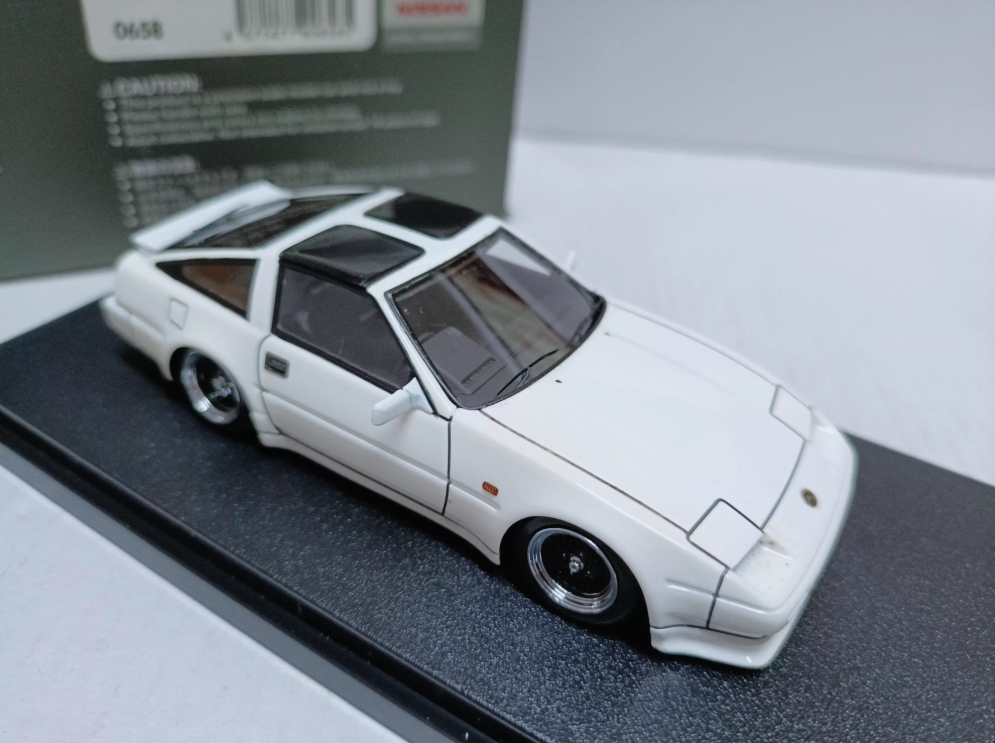 Yahoo!オークション - 送料無料 IG 1 43 Nissan Fairlady Z Z31 VG30 w...