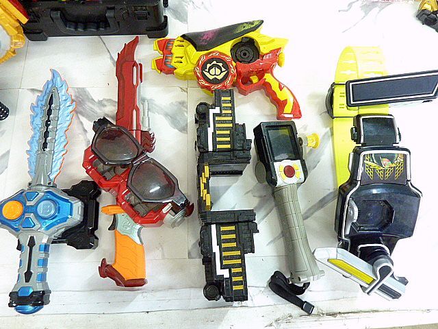 Yahoo!オークション - t78 ジャンク現状品 戦隊 様々 まとめ 約14.5kg...