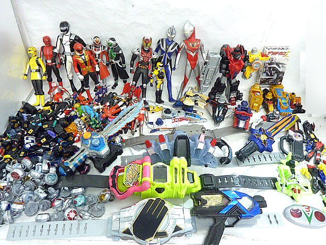 Yahoo!オークション - t112 ジャンク現状品 戦隊 様々 まとめ 約9kg以...