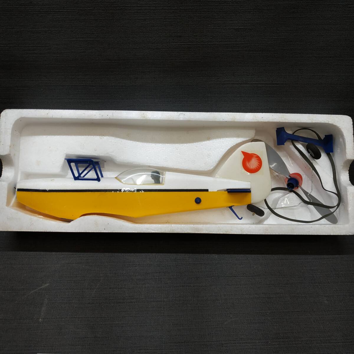 Yahoo!オークション - Graupner ULTRA STUNT ゴム動力飛行機 グラウプ...