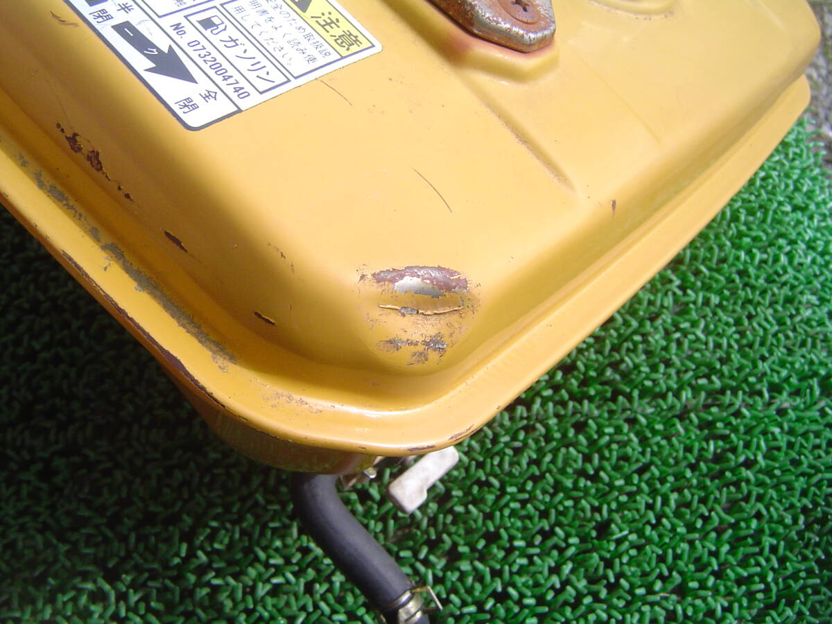 Yahoo!オークション - 80 ロビン エンジン EH17-2B 燃料タンク 燃料コ...