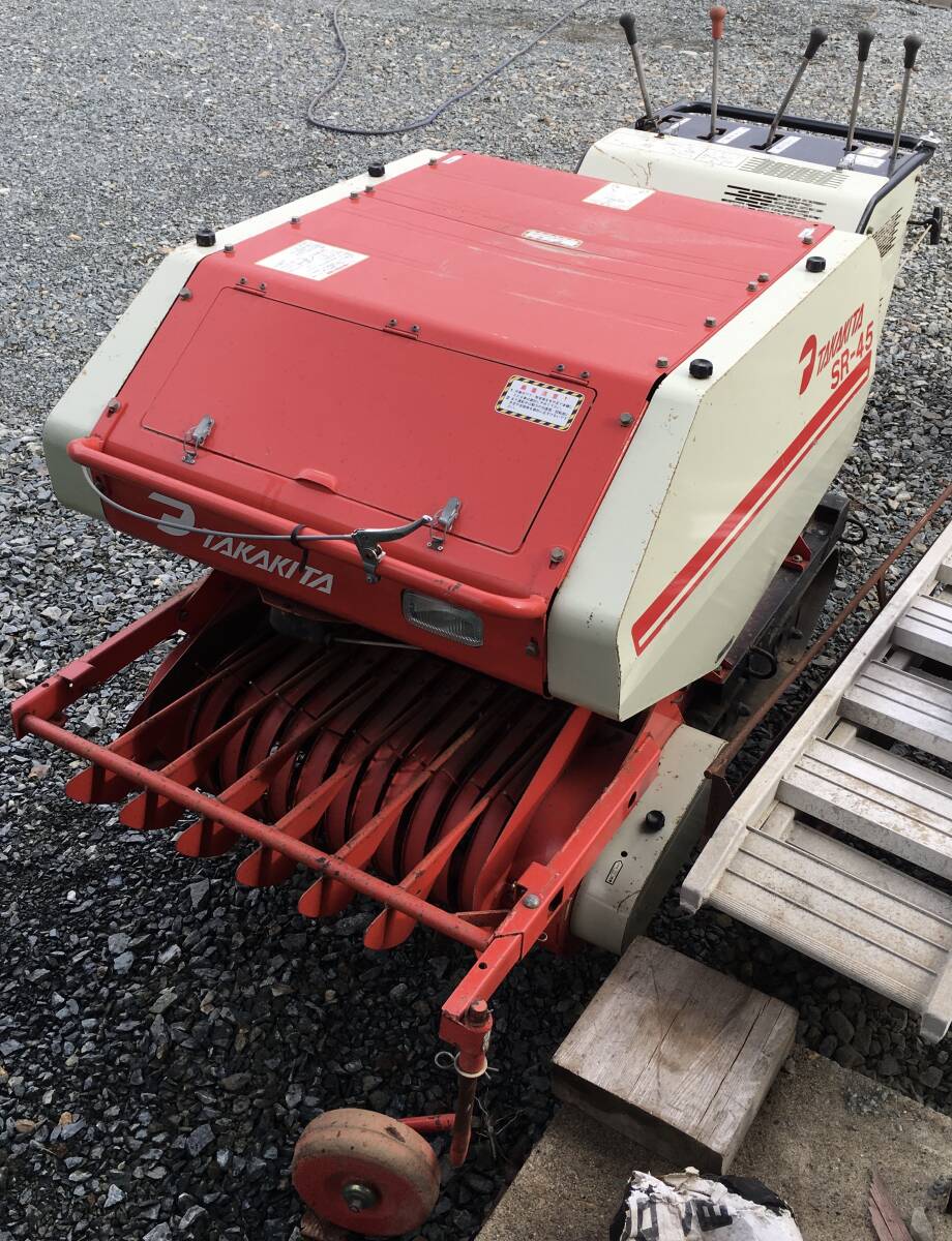 岩手盛岡発!タカキタ 自走式ロールベーラー 牧草ロール SR-45 岩手盛岡発!タカキタ 自走式ロールベーラー 牧草ロール SR-45