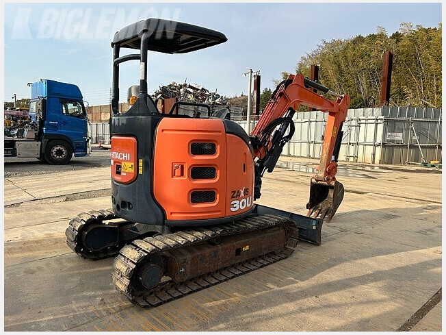 Yahoo!オークション - ミニ油圧ショベル(ミニユンボ) 日立建機 ZX30U-5...