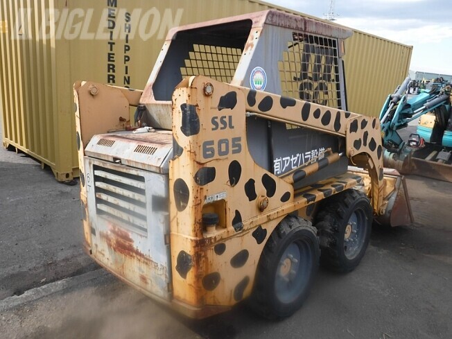 Yahoo!オークション - タイヤショベル(ホイールローダー) TCM 605 575h