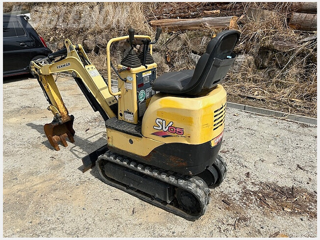 Yahoo!オークション - ミニ油圧ショベル(ミニユンボ) ヤンマー SV05(SV...