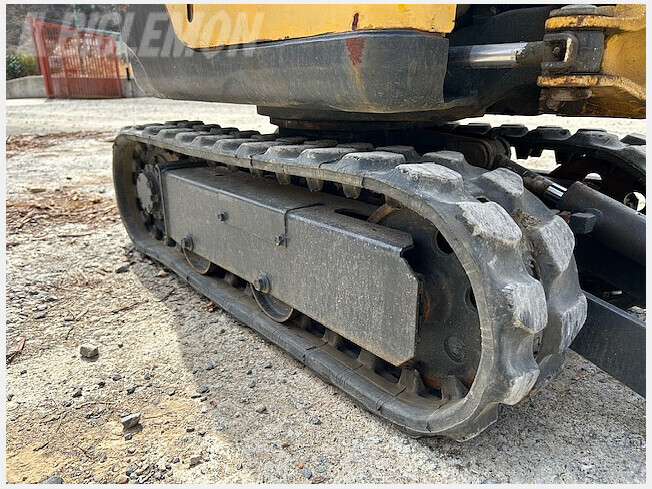 Yahoo!オークション - ミニ油圧ショベル(ミニユンボ) ヤンマー SV05(SV...