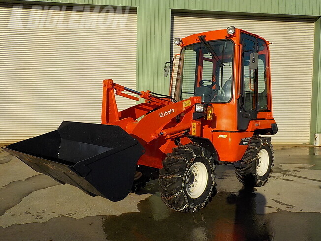 Yahoo!オークション - タイヤショベル(ホイールローダー) クボタ R430Z...