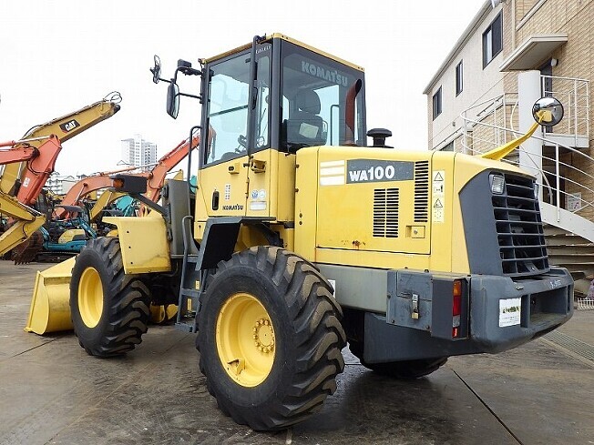 Yahoo!オークション - タイヤショベル(ホイールローダー) コマツ WA100...