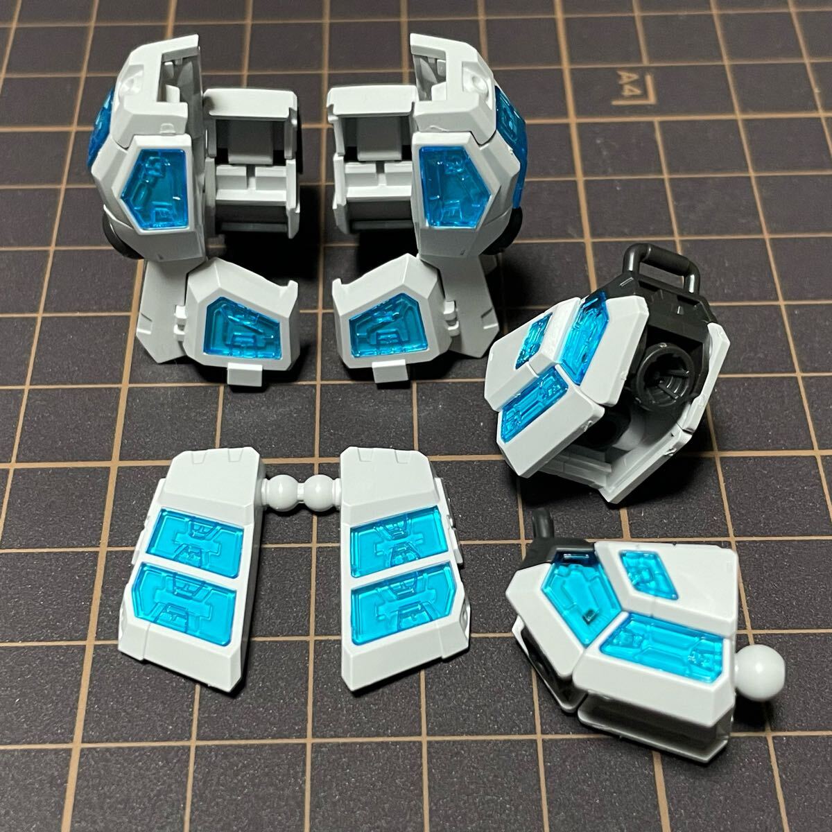 追加装甲のみ EXPO2025 1/144 RX-78F00/E ガンダム EX-001 グラスフェザー装備 ガンプラ GUNDAM BANDAI バンダイ 大阪万博 HG MG(機動戦士 ...