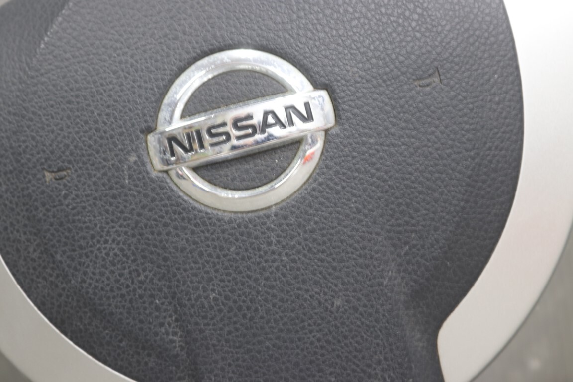 Yahoo!オークション - 日産 エクストレイル 20GT 6MT 4WD 寒冷地 前期(...