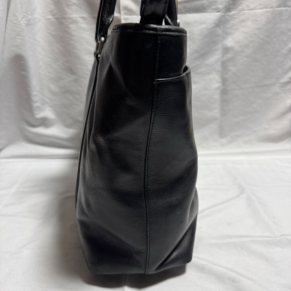 Yahoo!オークション - A4 COACH コーチ トートバッグ メトロポリタン ...