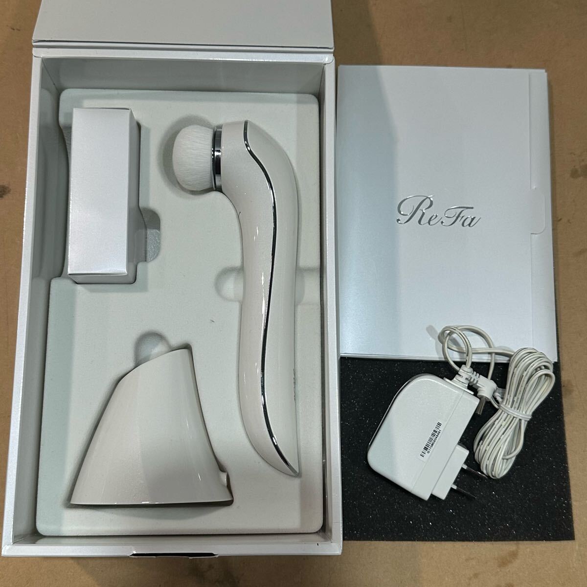 Yahoo!オークション - MTG ReFa リファ CLEAR クリア RF-CL2123B 3D音...