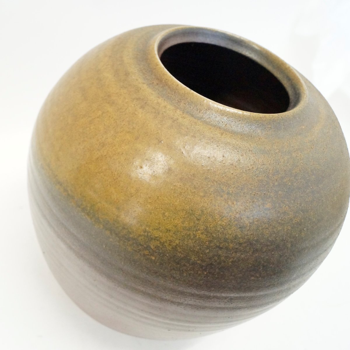 保管品 備前焼 片岡聖観 壺 花器 花瓶 高さ約26㎝ 共箱入り(花器 保管品 備前焼 片岡聖観 壺 花器 花瓶 高さ約26㎝ 共箱入り(花器