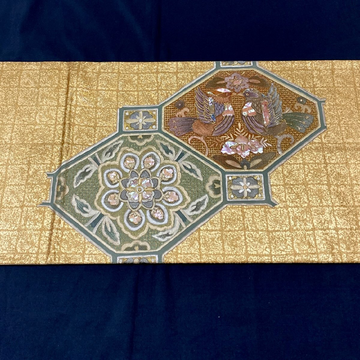 着物月花 三大総刺繍 相良刺繍 仙頭刺繍 蘇州刺繍 螺鈿細工 引箔 着物月花 三大総刺繍 相良刺繍 仙頭刺繍 蘇州刺繍 螺鈿細工 引箔