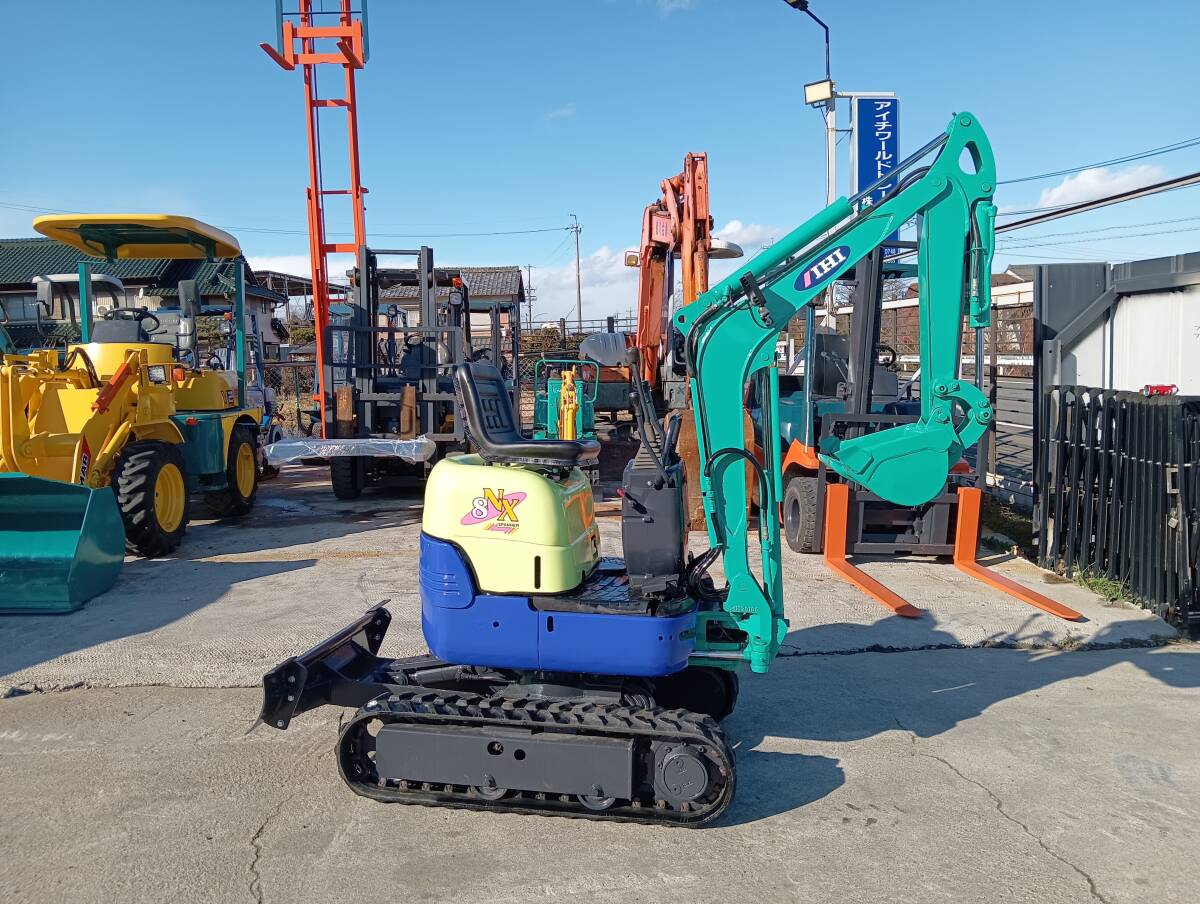 Yahoo!オークション - IHI 8NX ミニ油圧ショベル ミニユンボ ミニバッ...