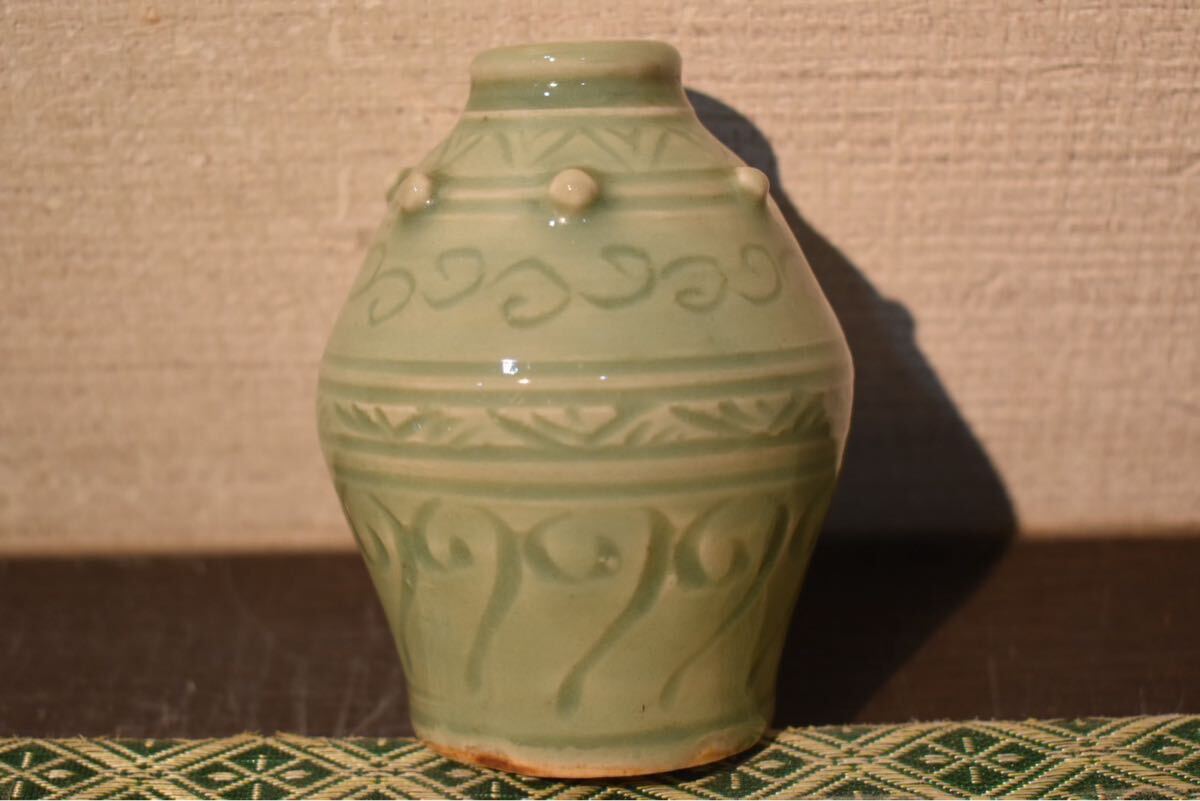 Yahoo!オークション - 【GE】M532【コレクター所蔵品】時代 青磁小瓶