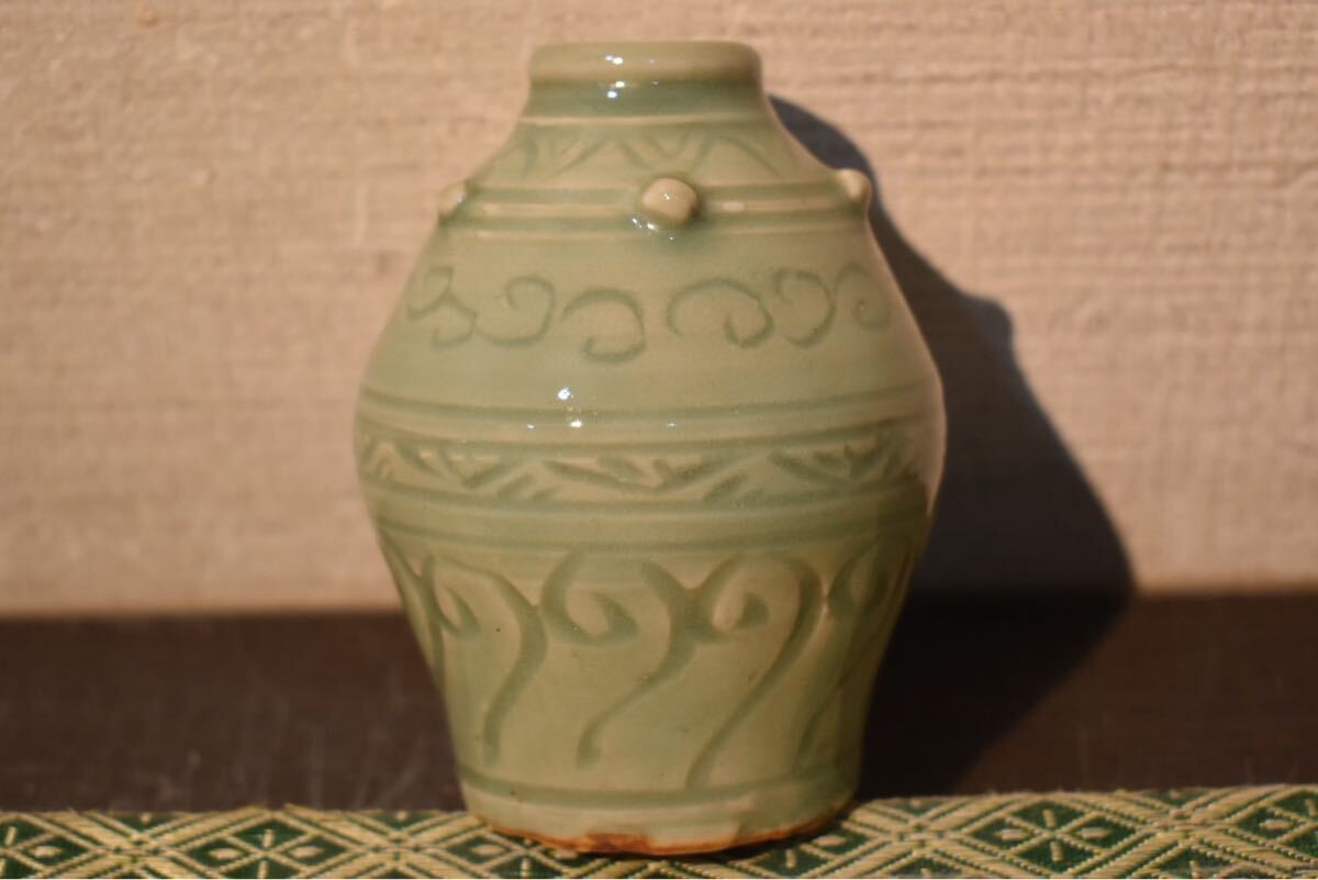 Yahoo!オークション - 【GE】M532【コレクター所蔵品】時代 青磁小瓶