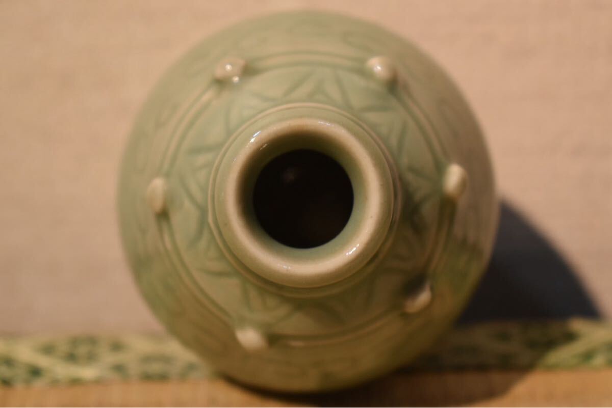 Yahoo!オークション - 【GE】M532【コレクター所蔵品】時代 青磁小瓶